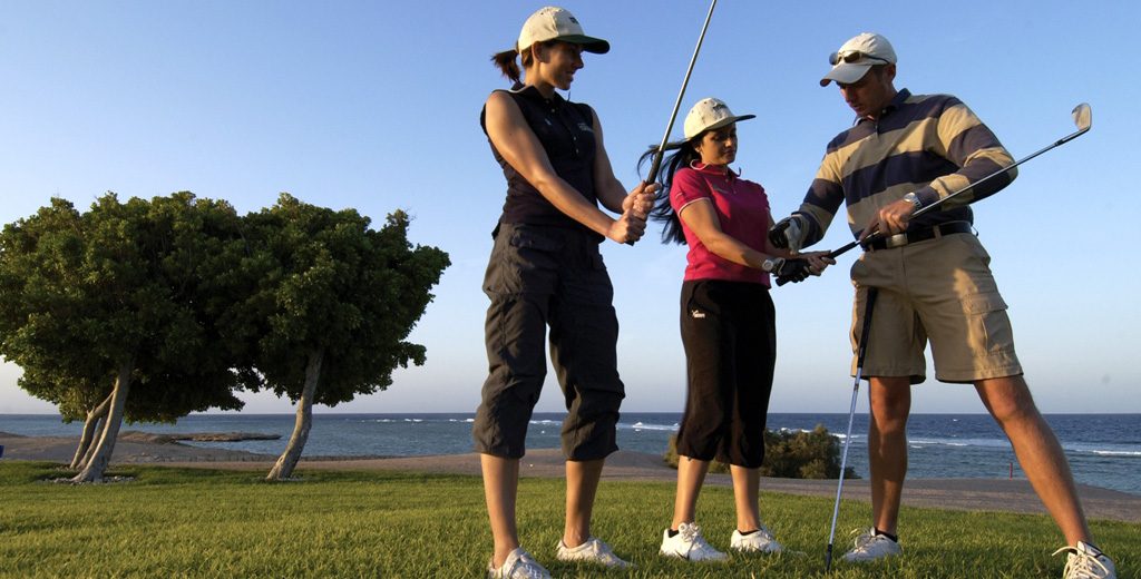 Golf Tips: How To Experience The Game On A Beginner's Budget