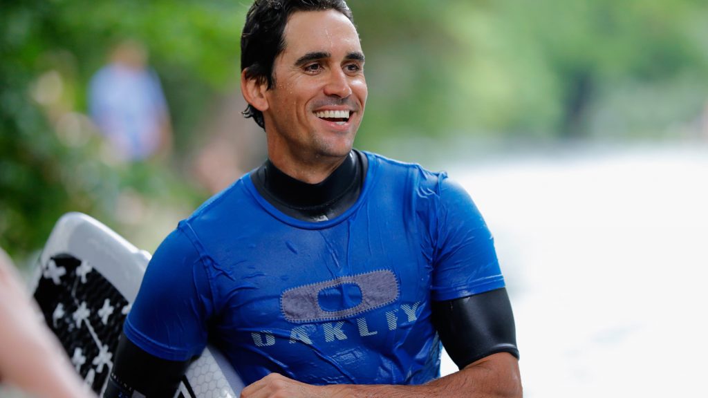 Rafa Cabrera Bello Swaps his Clubs for the Surfboard