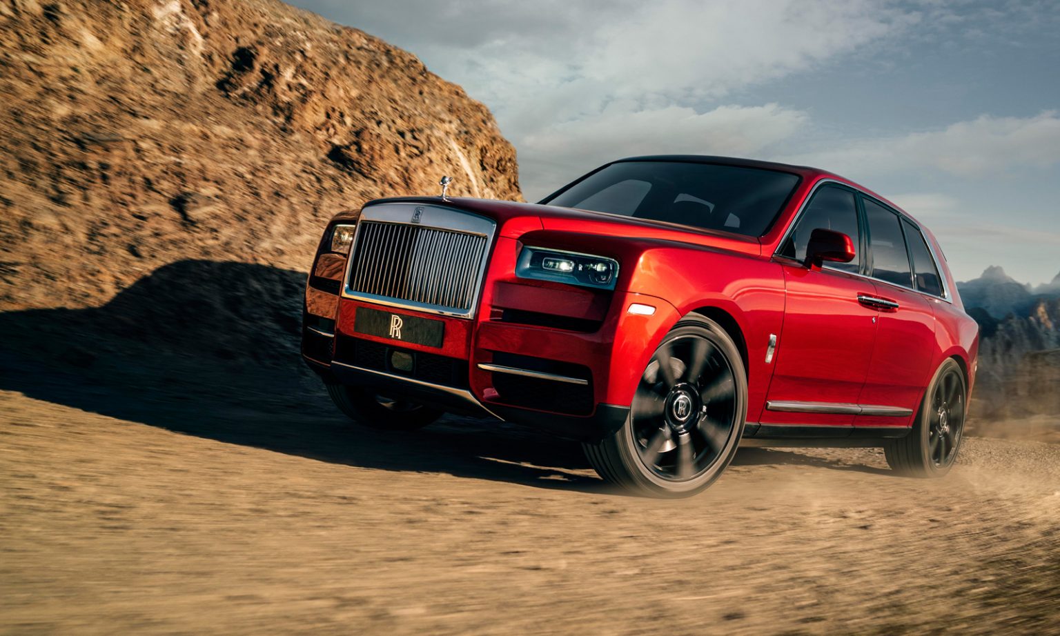 Rolls-Royce Luxury SUV Arrives -The 19th Hole Magazine
