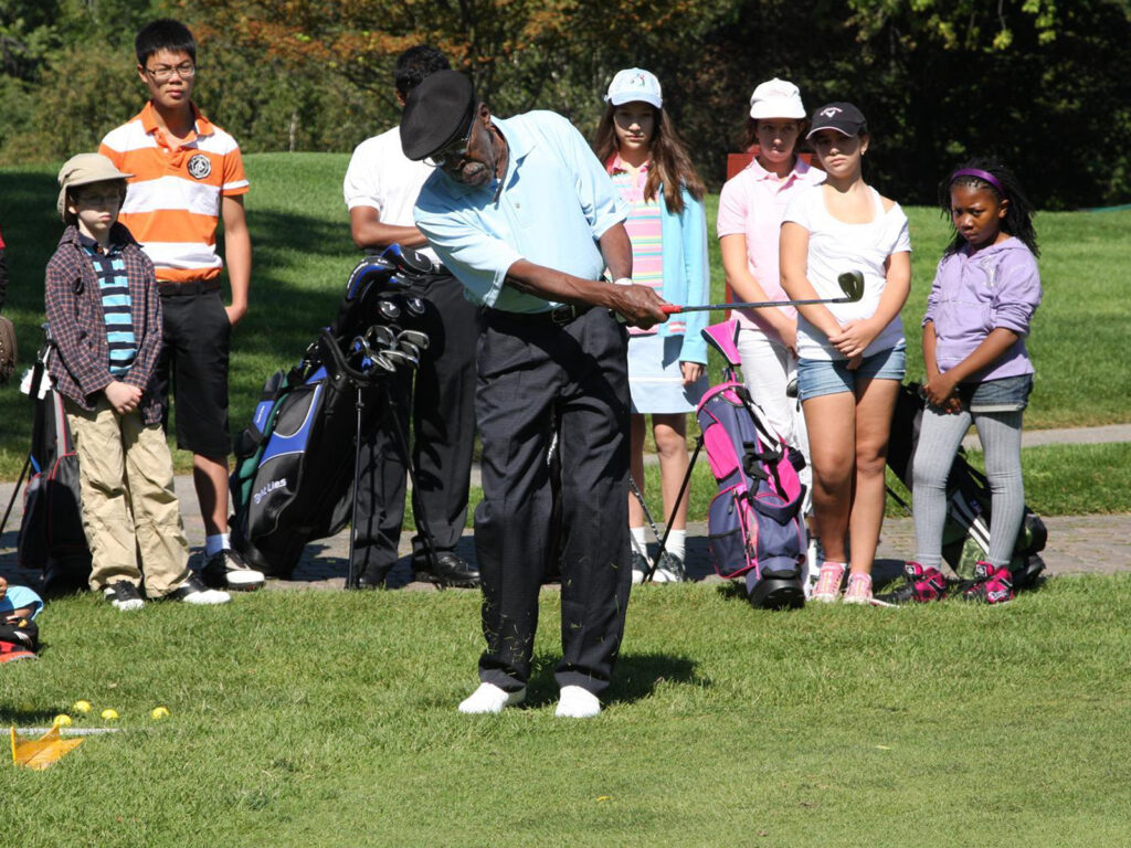 The Front Nine: Calvin Peete, An Unlikely Success Story - The 19th Hole ...