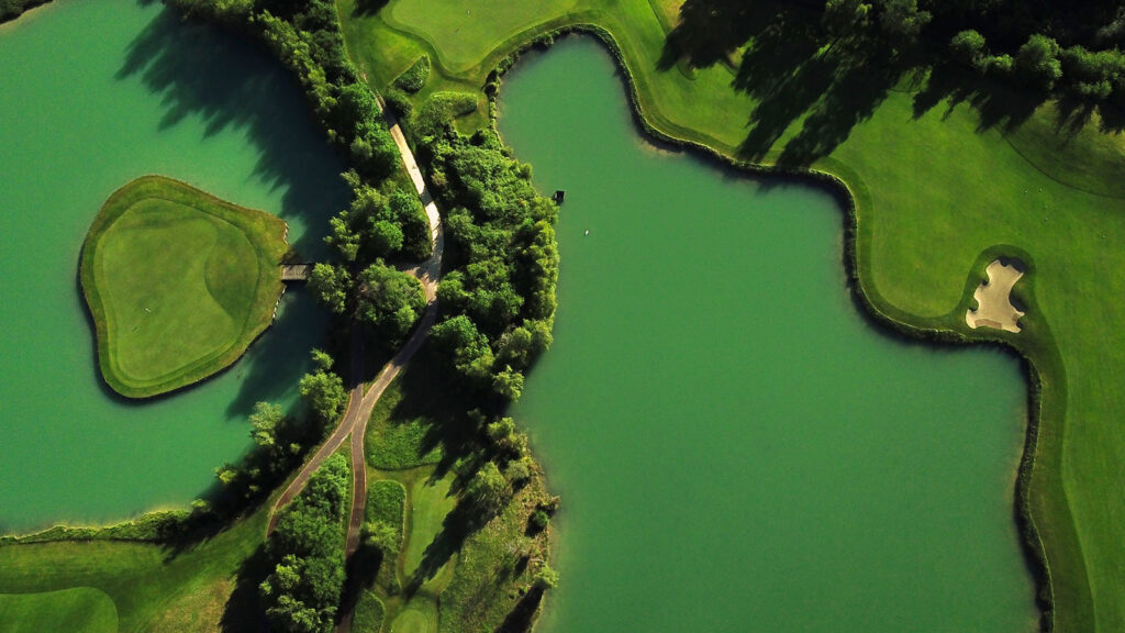 4 Great Places To Golf In Paris