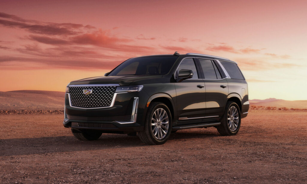 A Tale of Two SUVs: The Cadillac Escalade & The XT5 - The 19th Hole ...