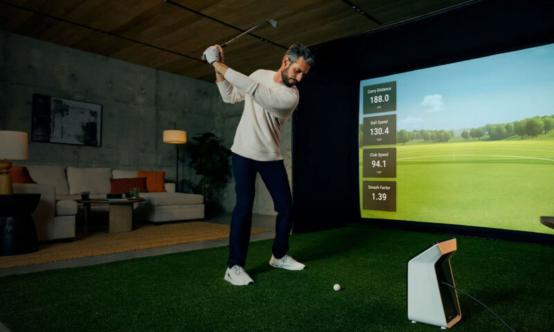 Garmin Approach R50: A Portable Launch Monitor and Simulator